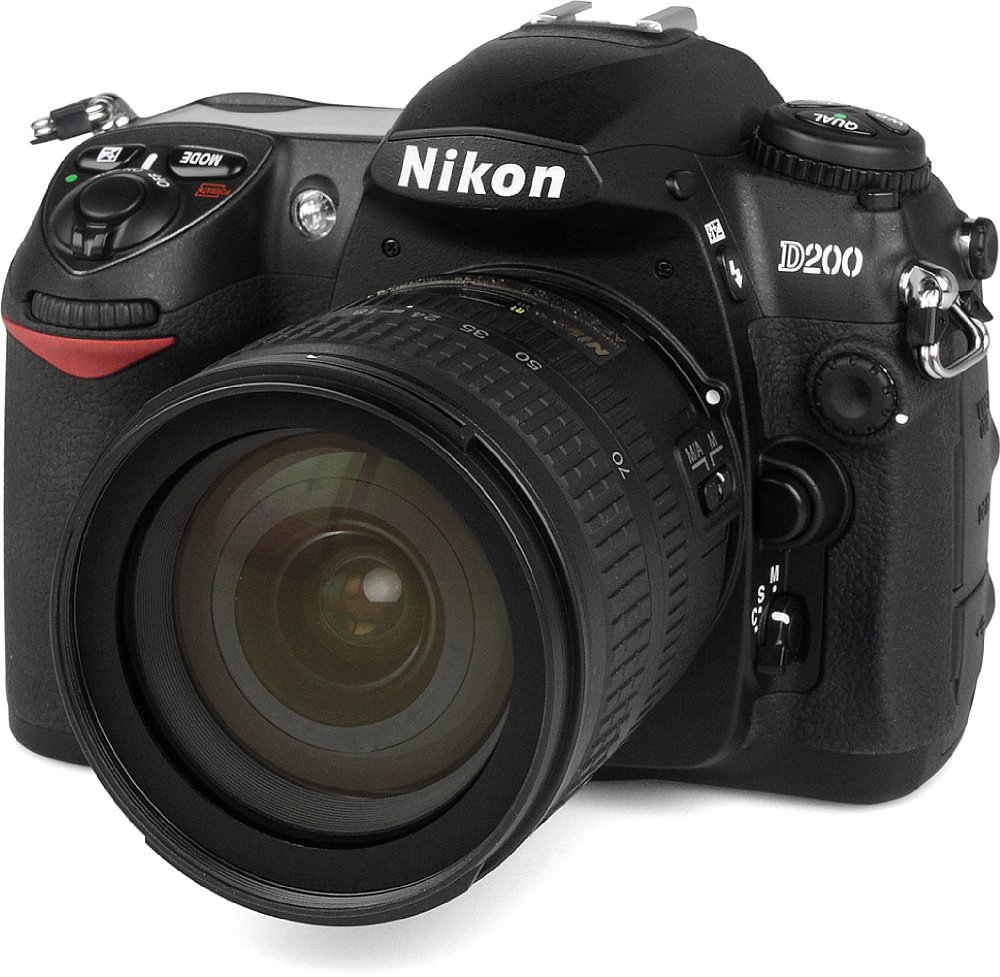 Nikon D200 mit lichtstarken Weitwinkel- und Standardobjektiven - digitalkamera.de - Meldung